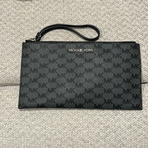 MICHAEL Michael Kors | Bags | Michael Kors Mk Black Leather Wristlet ...